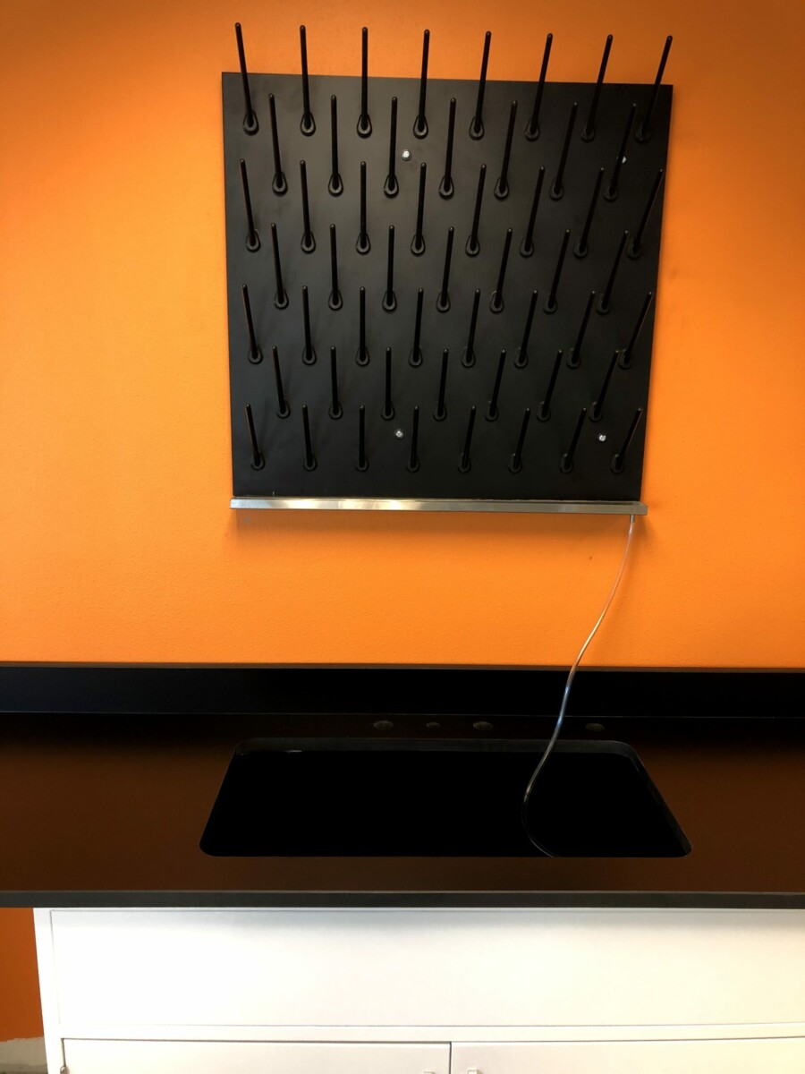 Epoxy Resin Pegboards | Laboratory Drying Racks & Drip Trays