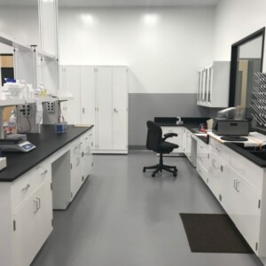 CARE & MAINTENANCE OF EPOXY RESIN LABORATORY WORK SURFACES | Epoxy ...